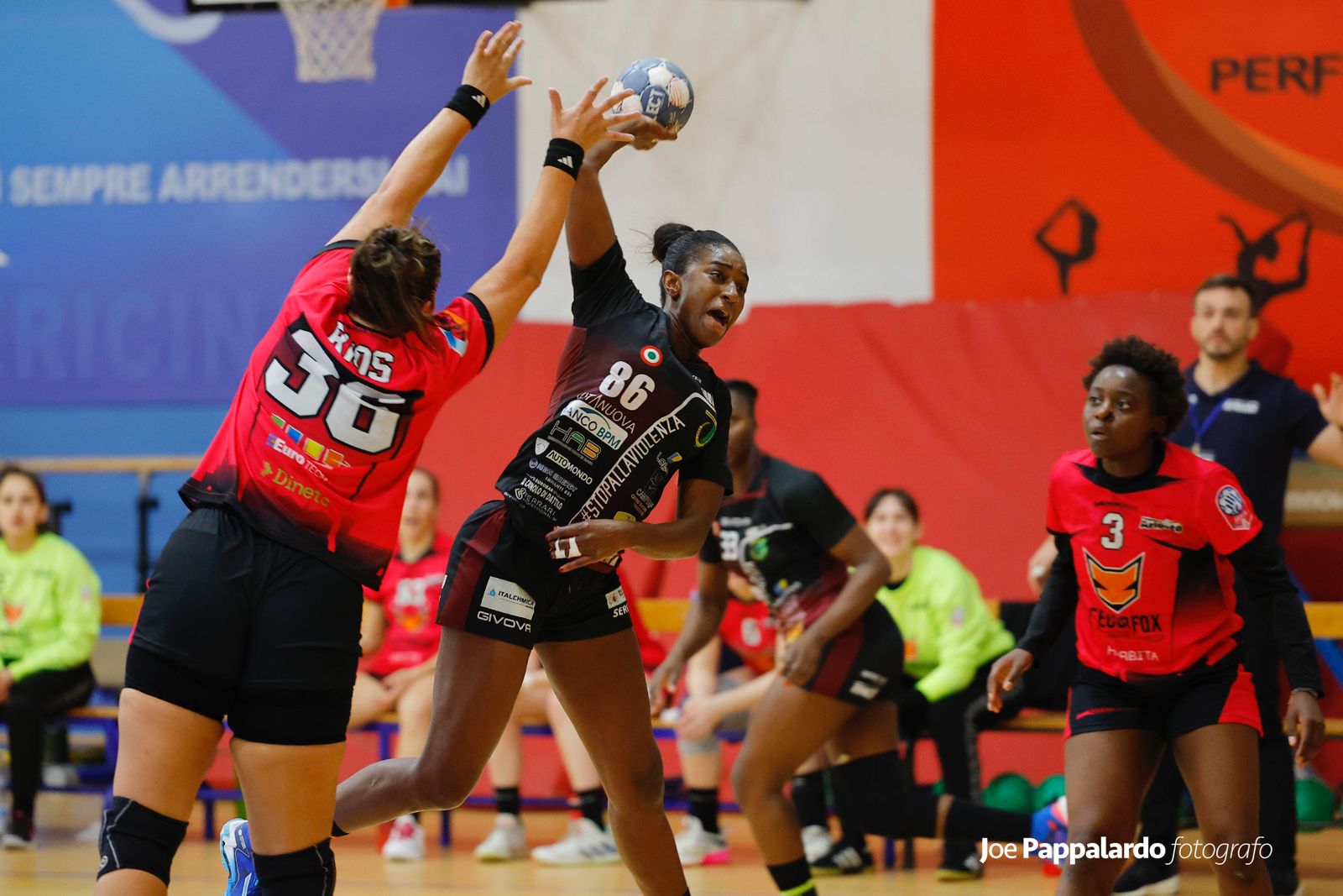 Pallamano femminile, Erice vince e mantiene il primato in serie A